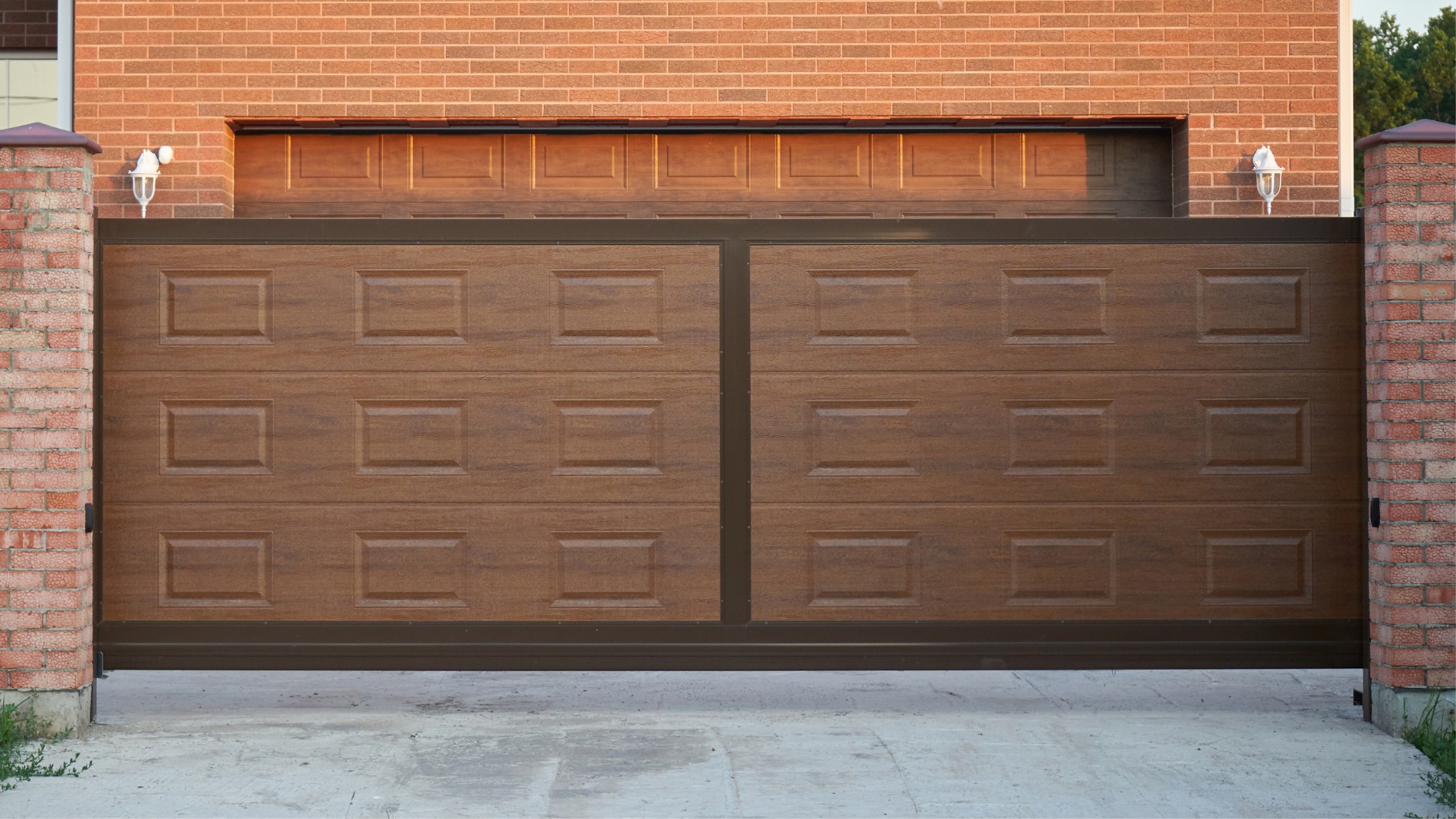 Privacy Security Gates - Apex Gates & Garage Doors